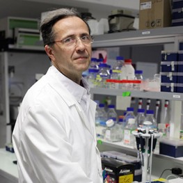 Pr Eric Gilson - FHU ONCOAGE